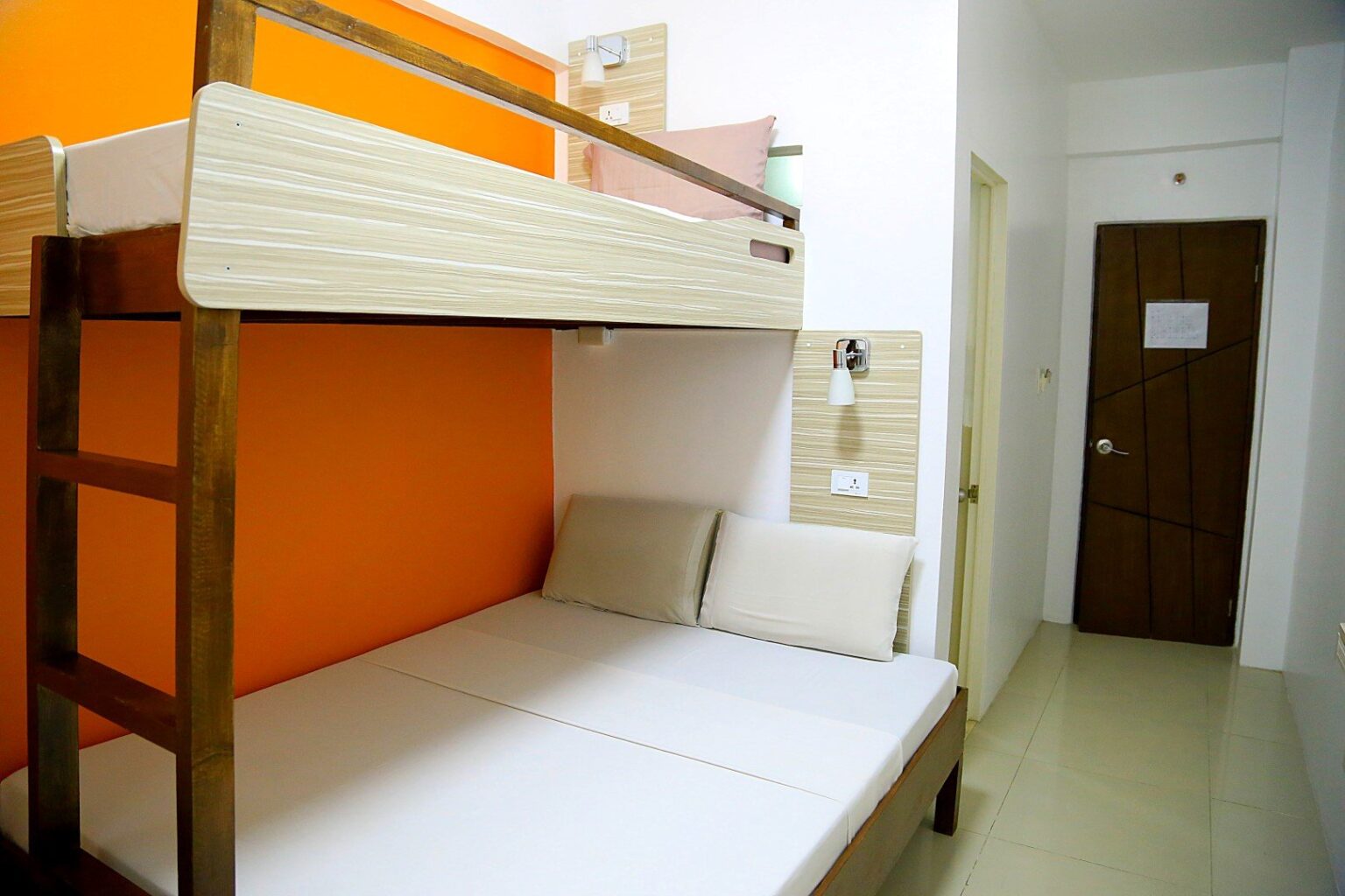Rooms – Travelbee Business Inn